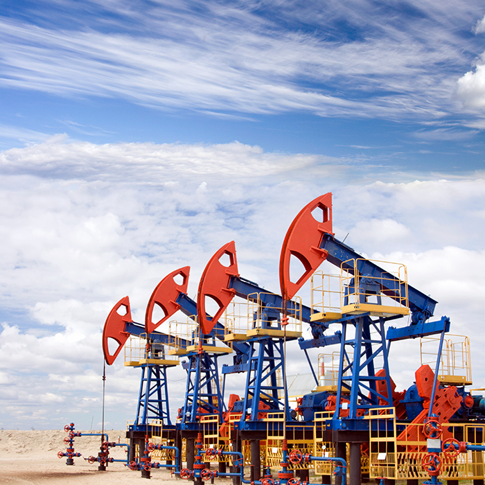 Economic freeze sends US oil price sub-zero - AdviserVoice